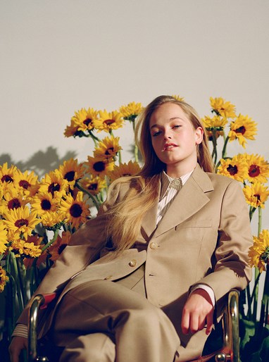 Alexandra Carl - Stylist - Streeters